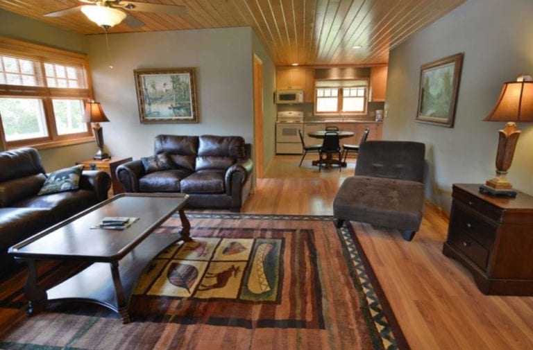 Coach House | Dun Rovin Resort